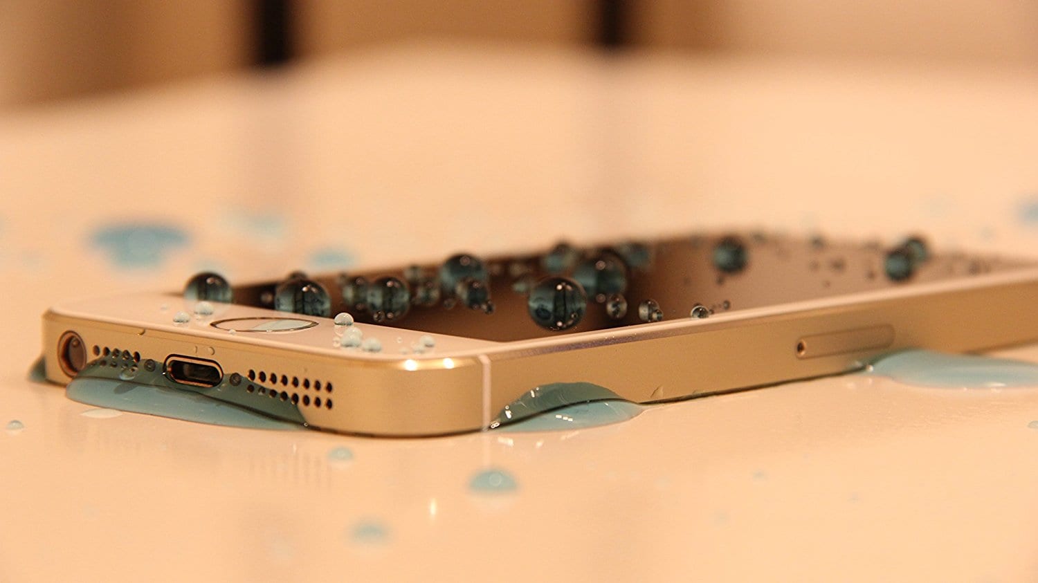 How to Make Your Phone Waterproof & What Mistakes to Avoid | FlashFixers